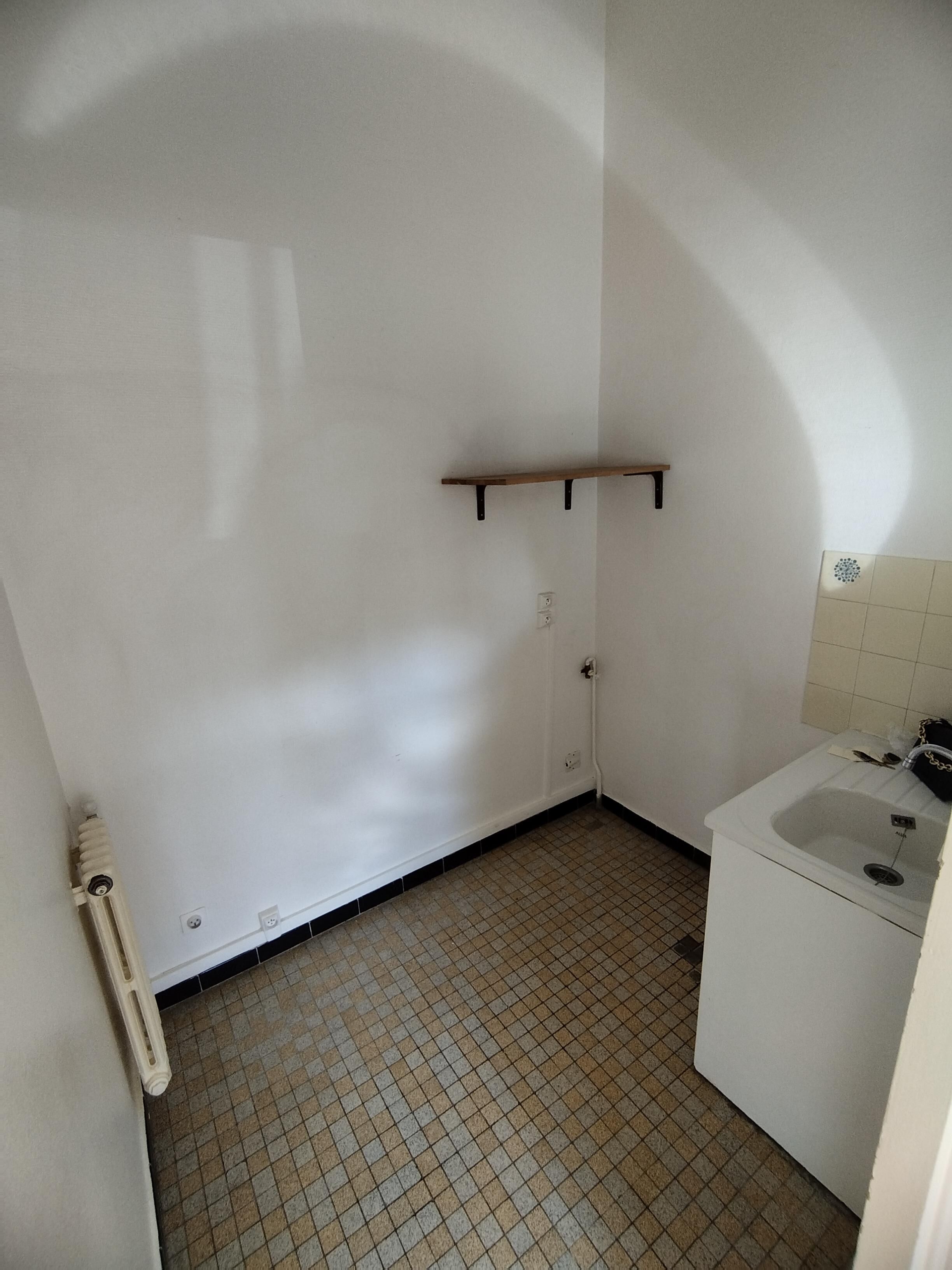 Appartement à prix maîtrisé CALUIRE ET CUIRE à louer | in'li